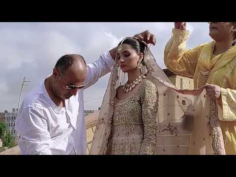 Behind The Scenes From Lal Chunariya - Deepak Perwani