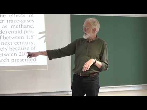 The history of IPCC and the birth of sustainability sciences
