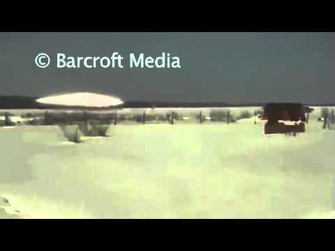 The aliens have landed: Footage shows ‘little green men walking about ...