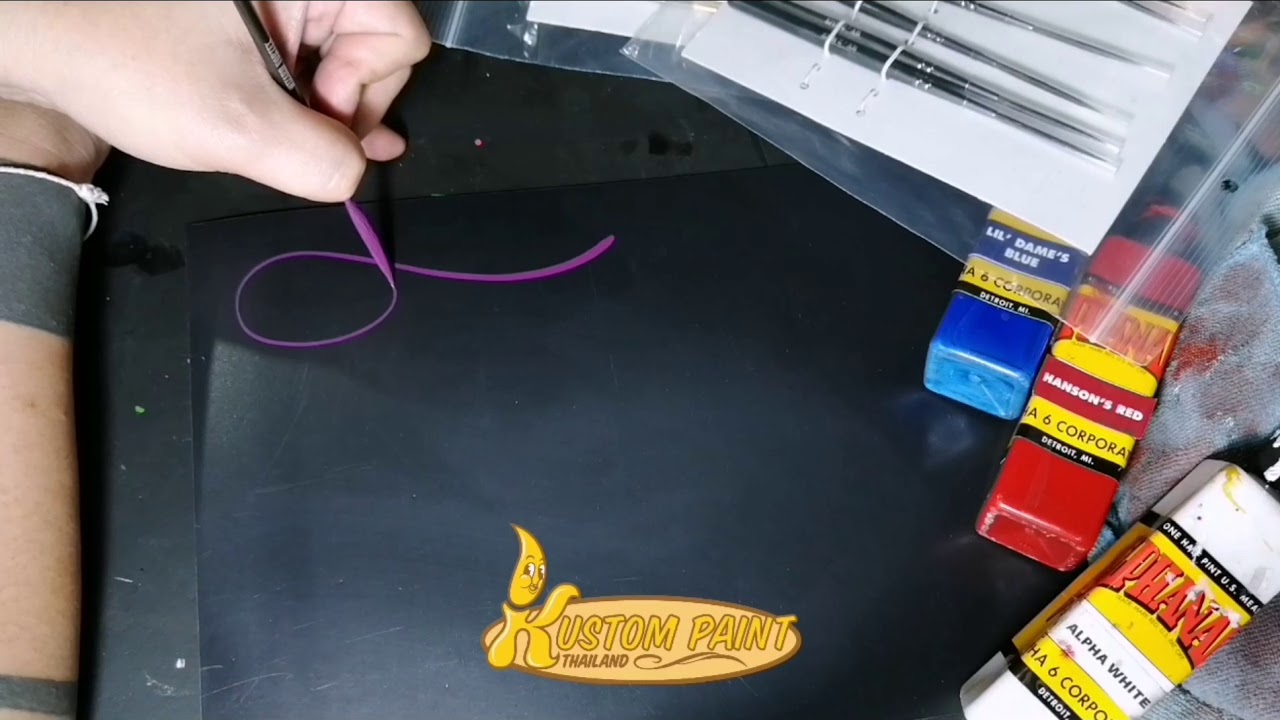 Pinstriping test with mack brush 