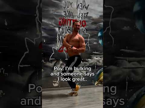 Tag a gymbro who’s bulking 🏋🏼♂️#gym #fitness #fit #bulking #bulkingseason