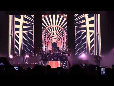 Watch Dream Theater Perform With Drummer Mike Portnoy For The First ...