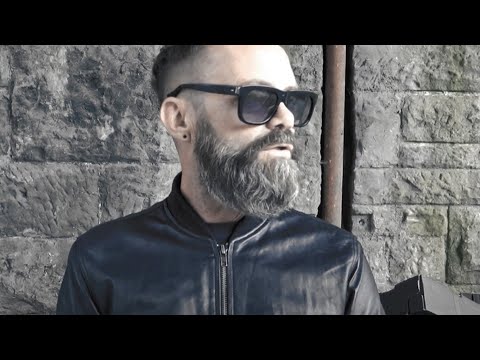 Ewan MacFarlane – Fade Out The Fear (new video) – Fretsconcerts.com