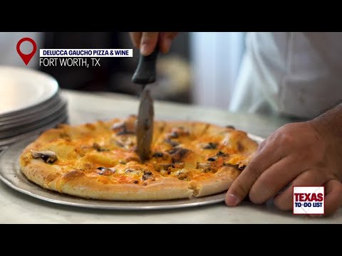 Texas To-Do List: Delucca Pizza