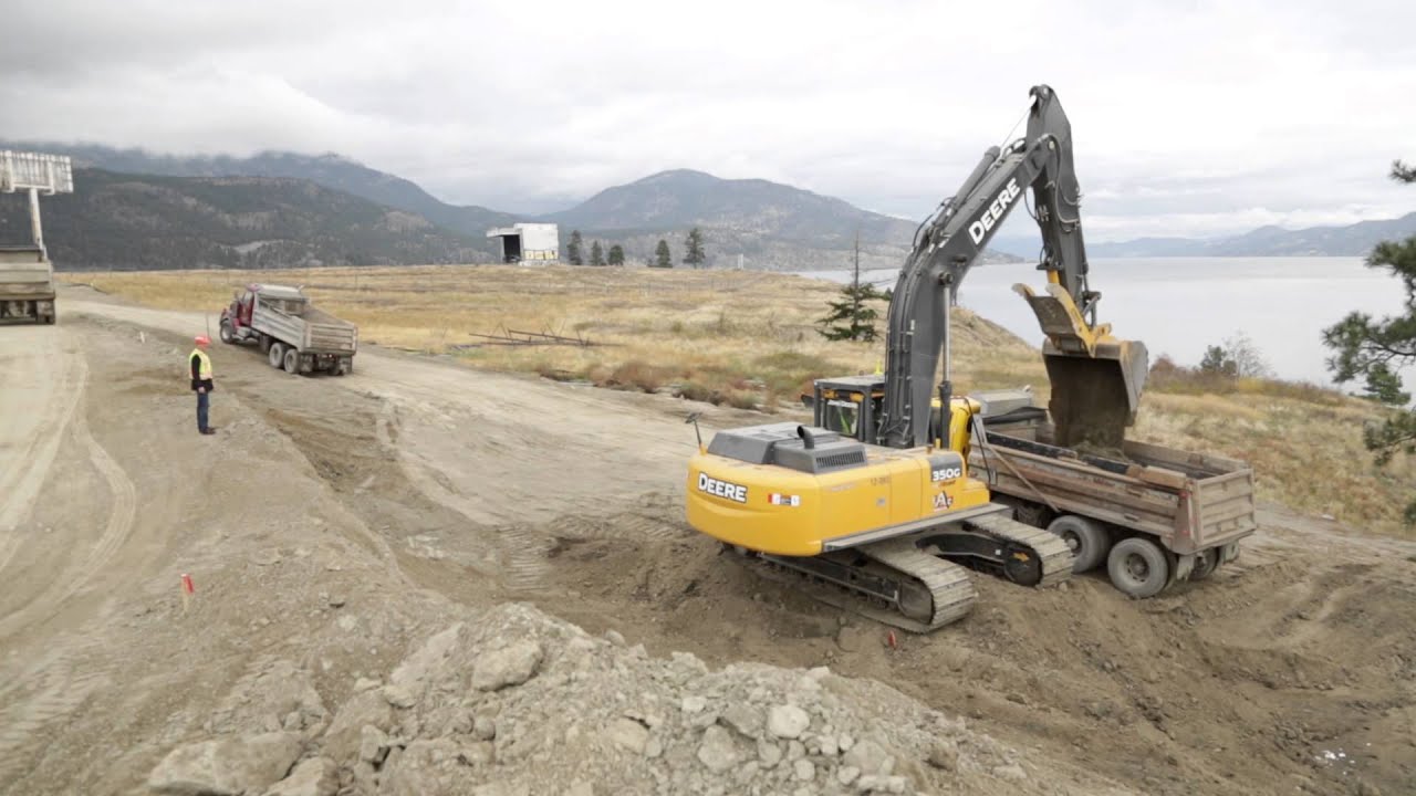 Kelowna Chamber BEA 2015 Large Business Award Recipient - Emil Anderson Construction