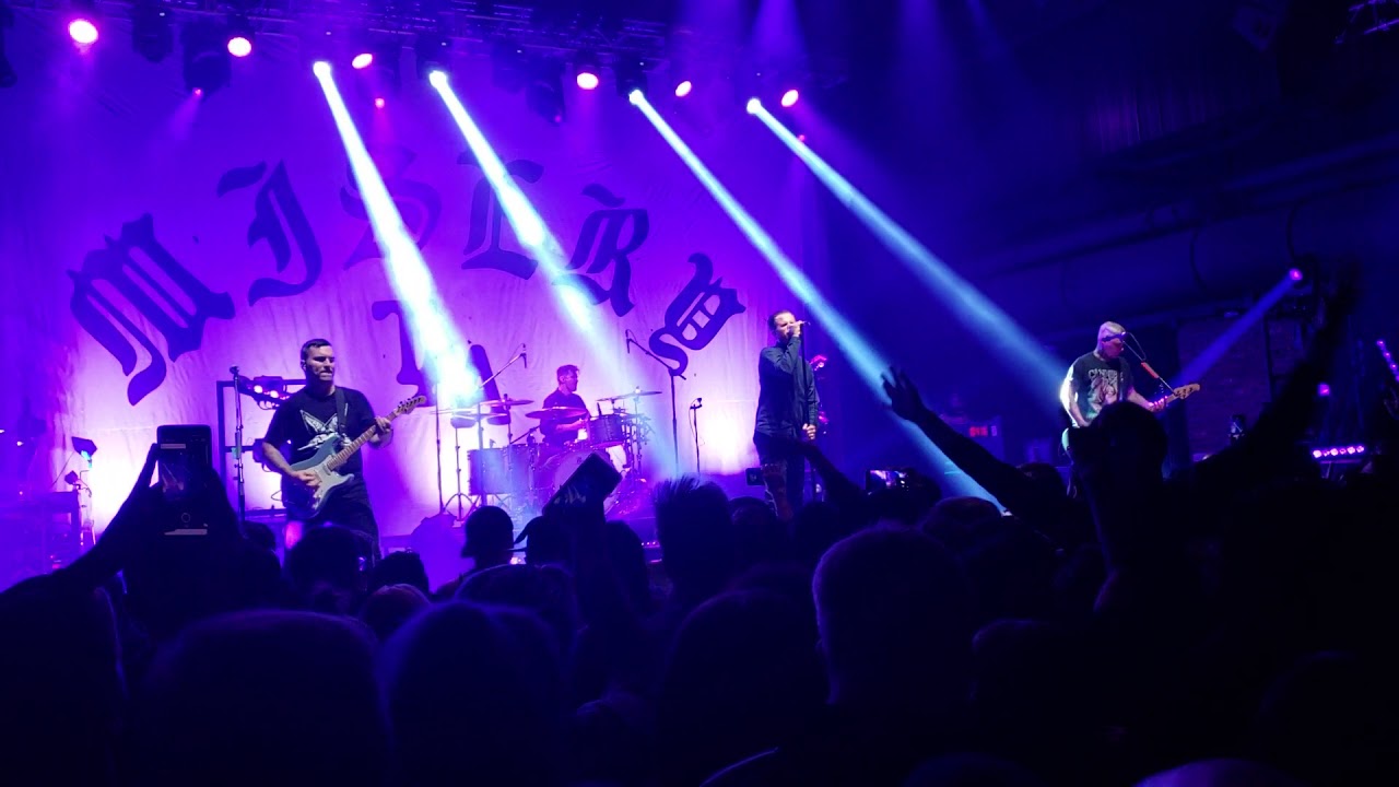 The Amity Affliction - Set Me Free (Live) Misery Will Find You Tour 2019