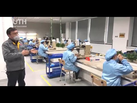 South Factory Tour: How to make a digital level
