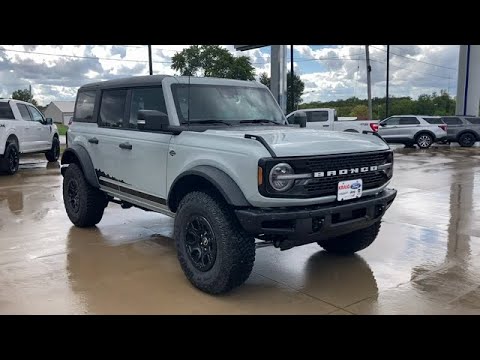 2023 Ford Bronco Oskaloosa, Knoxville, Ottumwa, Pella, Albia, IA B94002