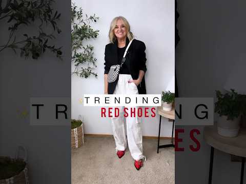 Trend Alert‼️‼️Red shoes are the POP you need for Fall!! #over40 #ootd #midlifestyle #over50style