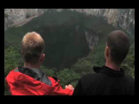 China Trailer 2005. Chris "Douggs" McDougall BASE