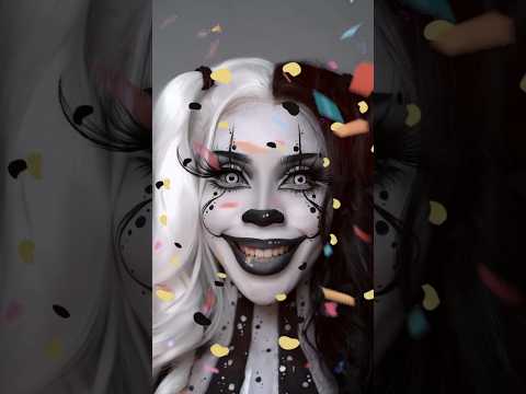 CREEPY 😱 or COOL? 🤩 Crazy Clown Makeup Tutorial 🤡