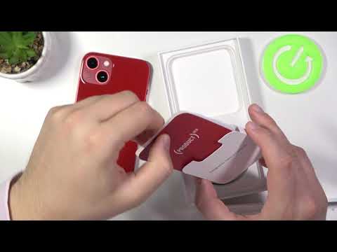 Does iPhone 13 have a Lightning Cable in Box Set? EU Distribution