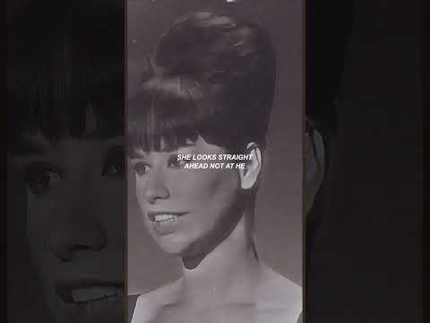 Astrud Gilberto, Stan Getz - The Girl From Ipanema (Lyrics)