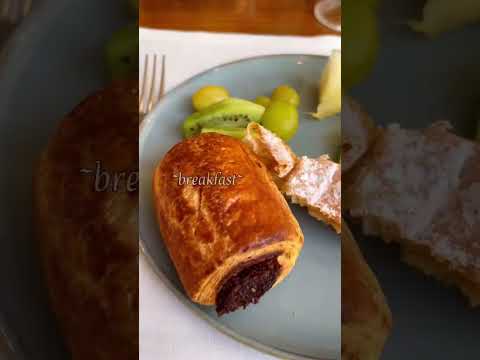 What I ate as a ????VEGETARIAN???? in Palma de Mallorca, Spain || Georgie Barnes #shorts