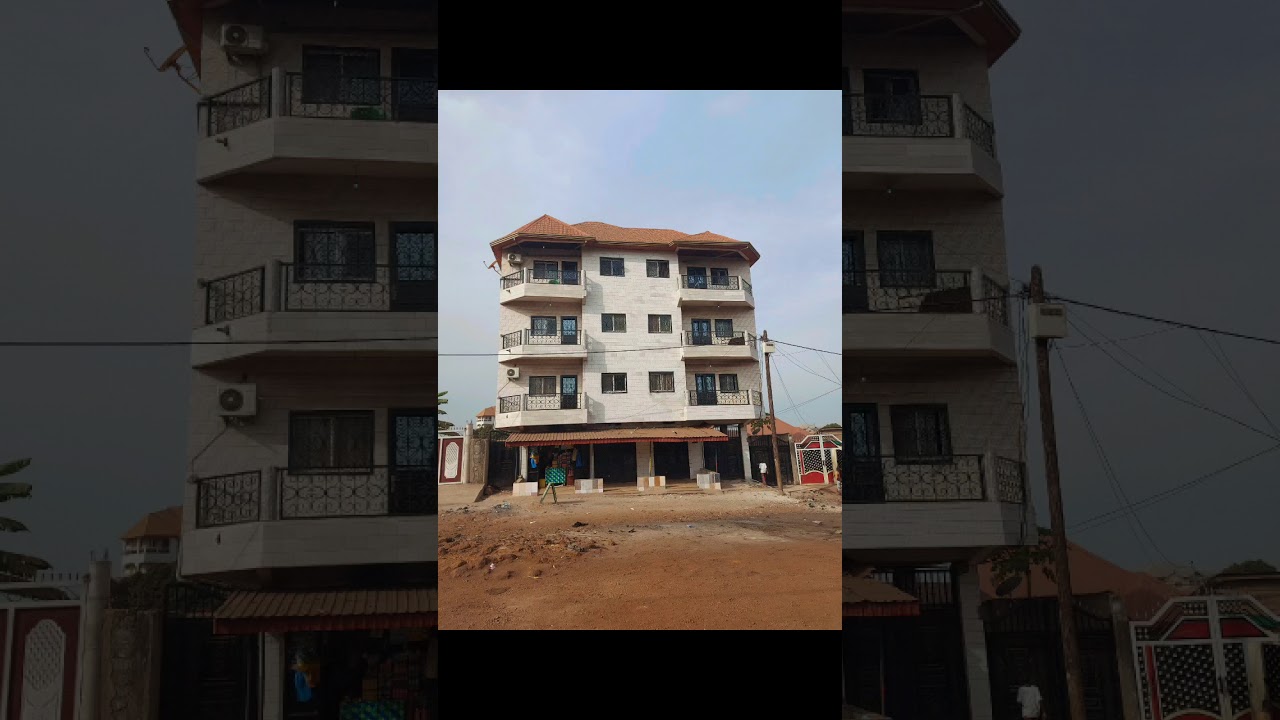 Immeuble R +3 en vente à Yattaya