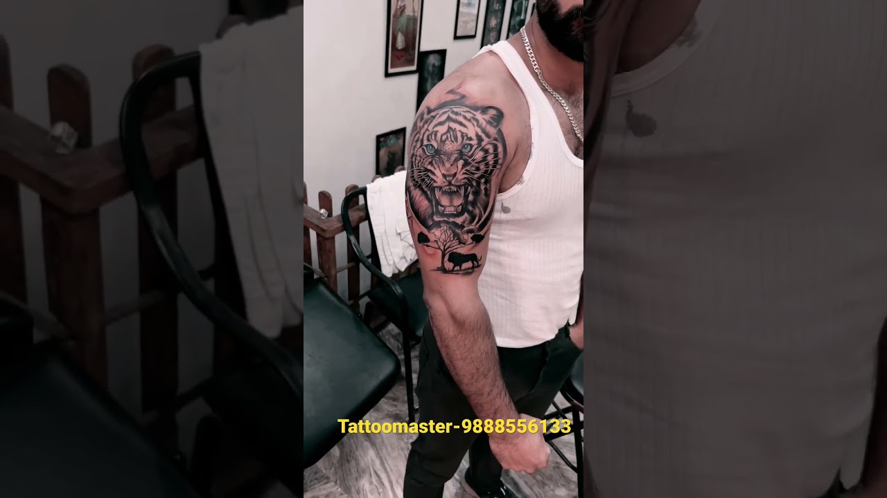 Tiger tattoo on shoulder