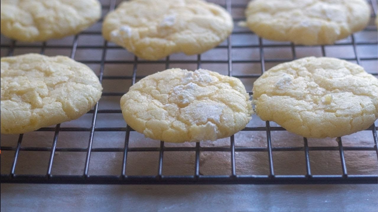 Lauren's Lemon Crinkle Cookies