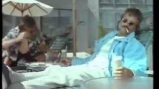 Weekend con il morto - film: guarda streaming online