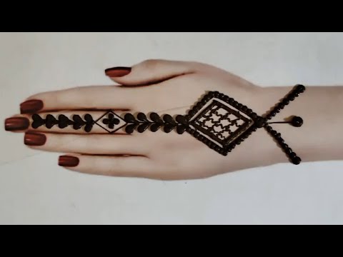 Easy and simple Mehndi Design