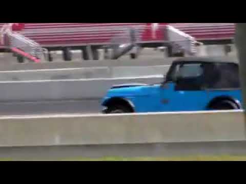 Lee's Jeep Wrangler at Atco side view