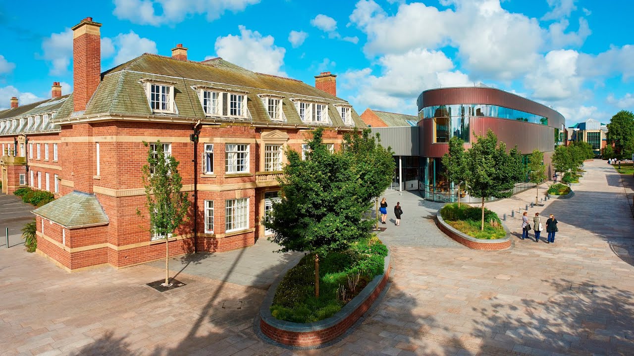 10 reasons why Edge Hill campus spoils you for life - Liverpool Echo