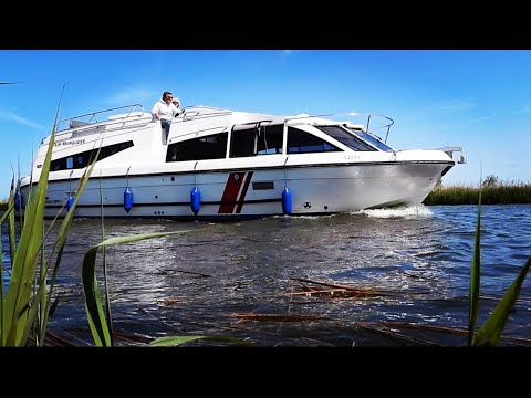 Visiting 3 rivers within the Norfolk Broads, the Yare, Bure and Thurne #river #boat #visit