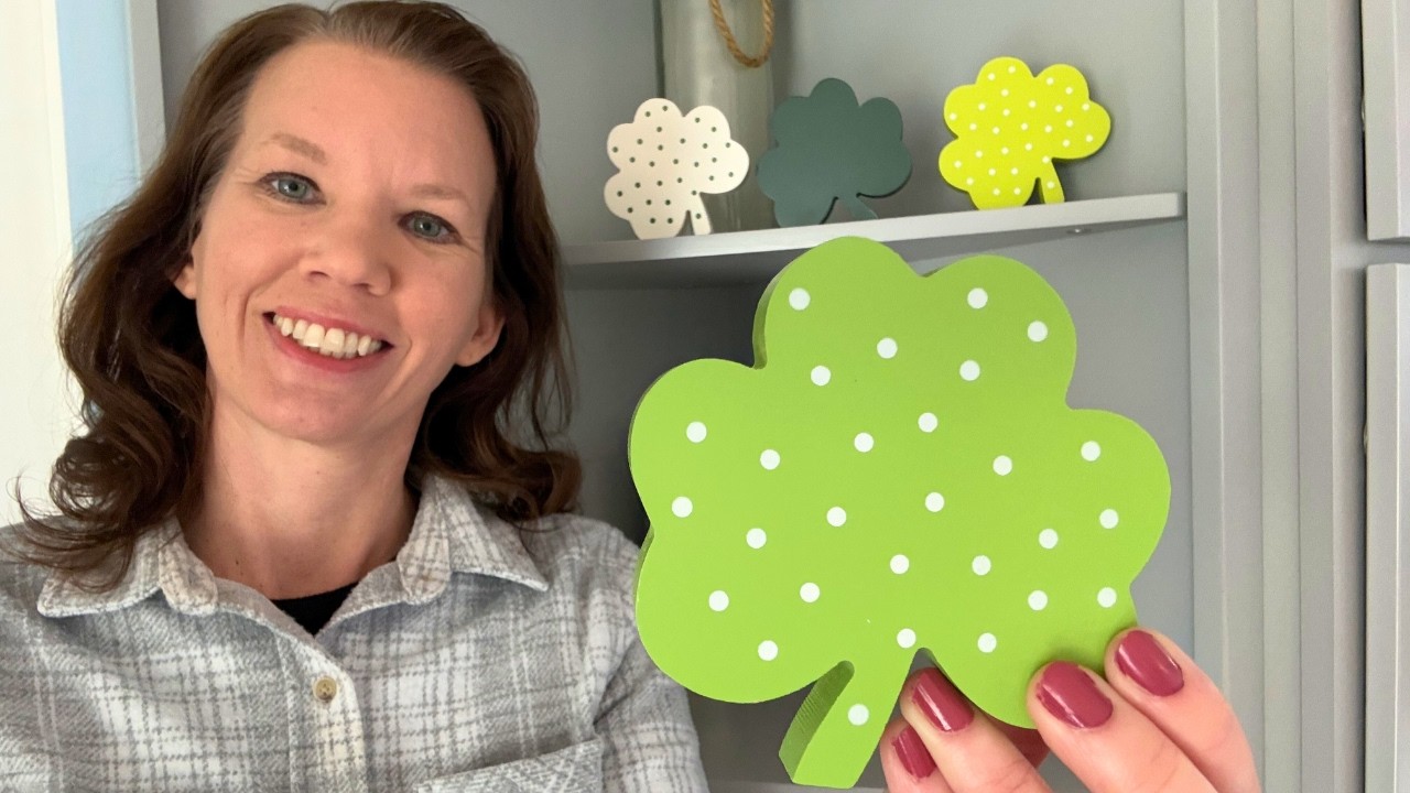 Cute Dual-Sided St. Patrick’s Day Shamrocks | Perfect for Shelves, Centerpieces & Tiered Trays