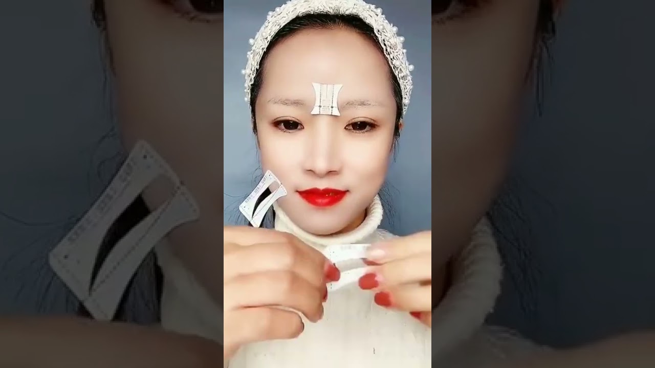 Would you try this eyebrow shaper? 🖤 #ytshorts #shorts #makeup #eyebrows