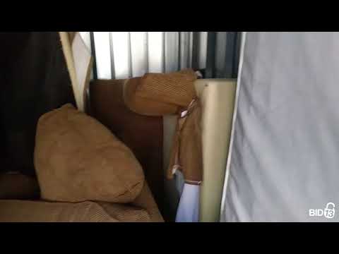 Just Store It - West Market - Unit B166