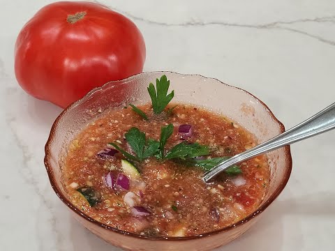 Gazpacho, a cold soup for these hot days