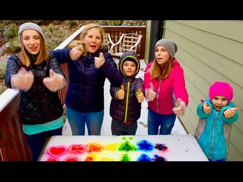 Learn English Colors! Rainbow Snow Shapes with Sign Post Kids!