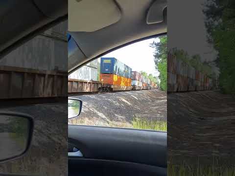 CSX 7012 INTERMODEL IN ESTILL SC