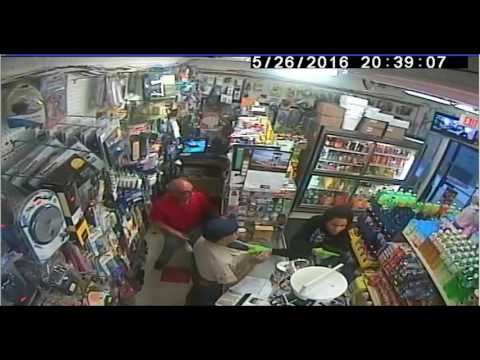 Presos 2 dominicanos captados en video asaltando bodega en Paterson ...