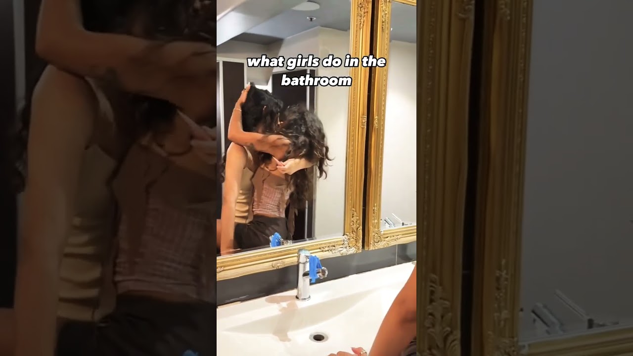 girls do in bathroom || kissing each other 💋🥵|| #famousshorts #viralvideo #kissing #liplockstatus