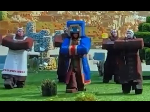 Dev & Naomi Watch A MINECRAFT MOVIE