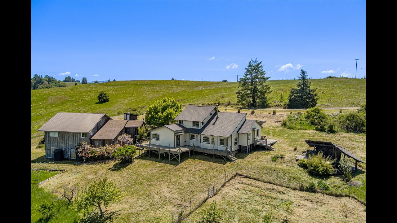 1205 Barry Road, Kneeland, CA 95549