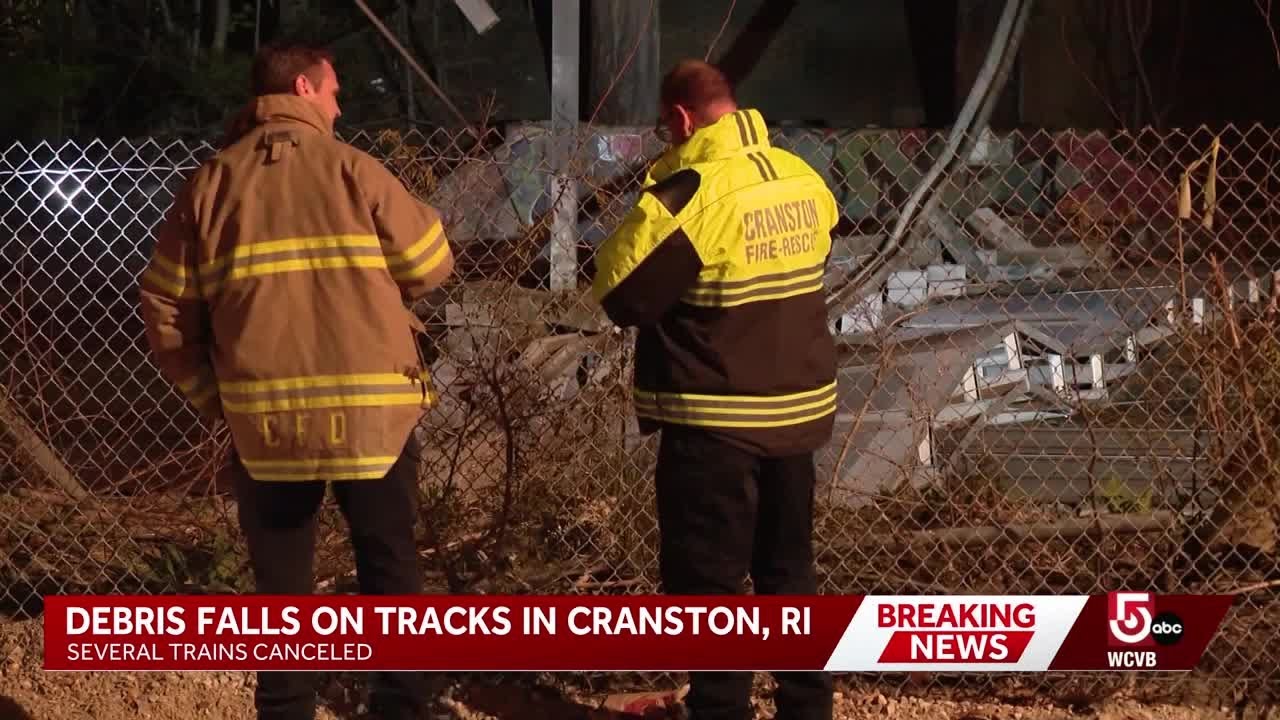 Amtrak service to New York suspended after structural issue on Rhode Island on-ramp