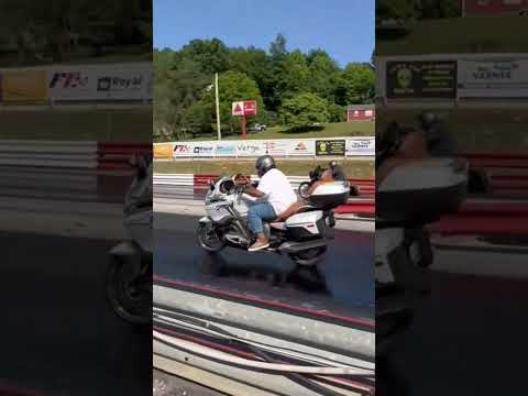 BMW K1600 GTL vs Zipper's Performance 128 Harley-Davidson Street Glide. H-D FTW 🏆