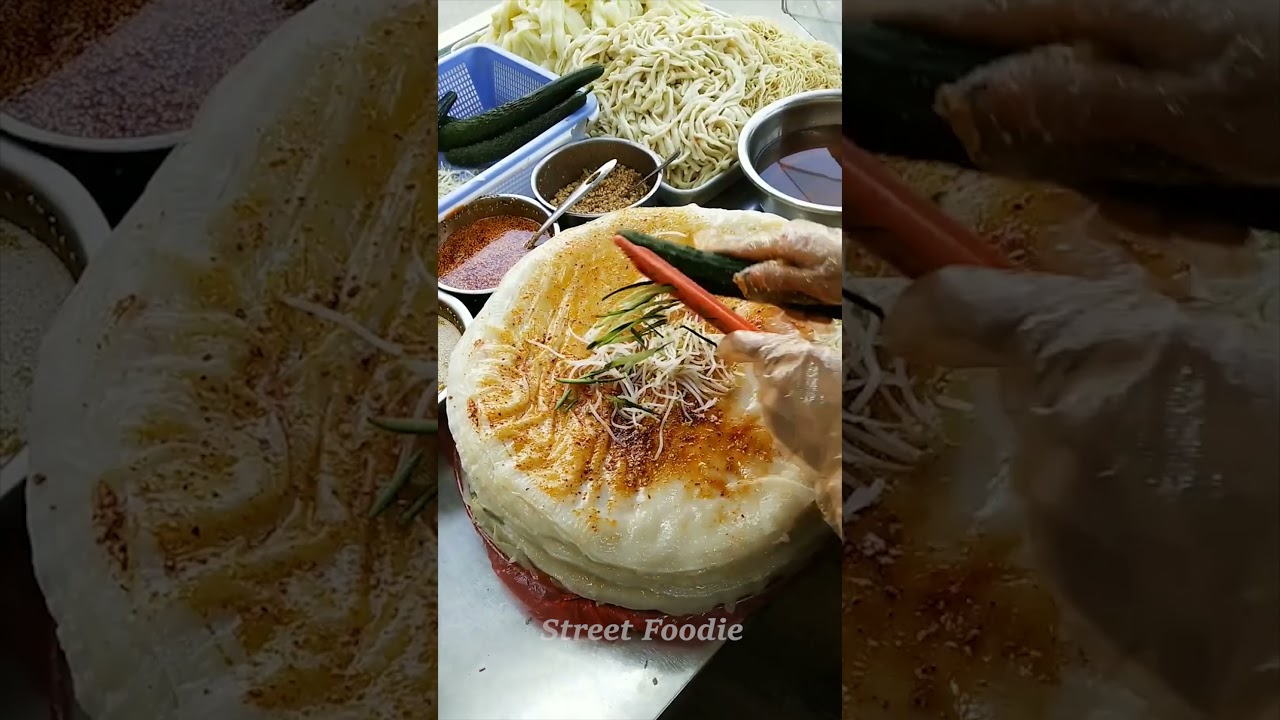 Rolling Rice Dough ”Liang Pi“ | Street Food in Xuzhou, China.