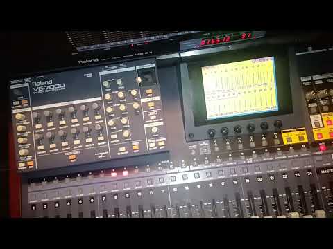 Roland VM-C7200, VE-7000, MB-24 VM-7200 Late 80s vintage - | Reverb