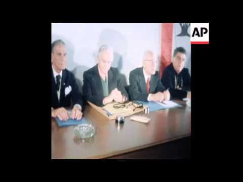 SYND 21 1 77 CHRISTIAN LEADERS FRANJIEH, CHAMOUN ETC MEET