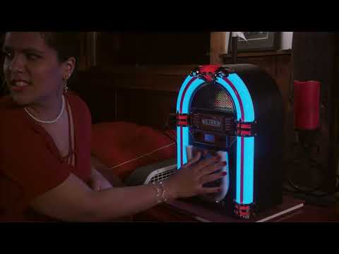 DINNER AT LINDY'S (trailer)