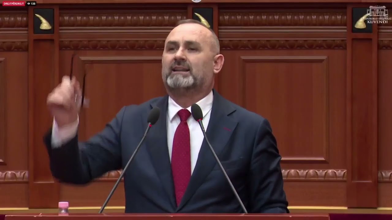 Top Channel/ “Sali të kam zili si të ka ardhur pleqëria, por jo jeta ...