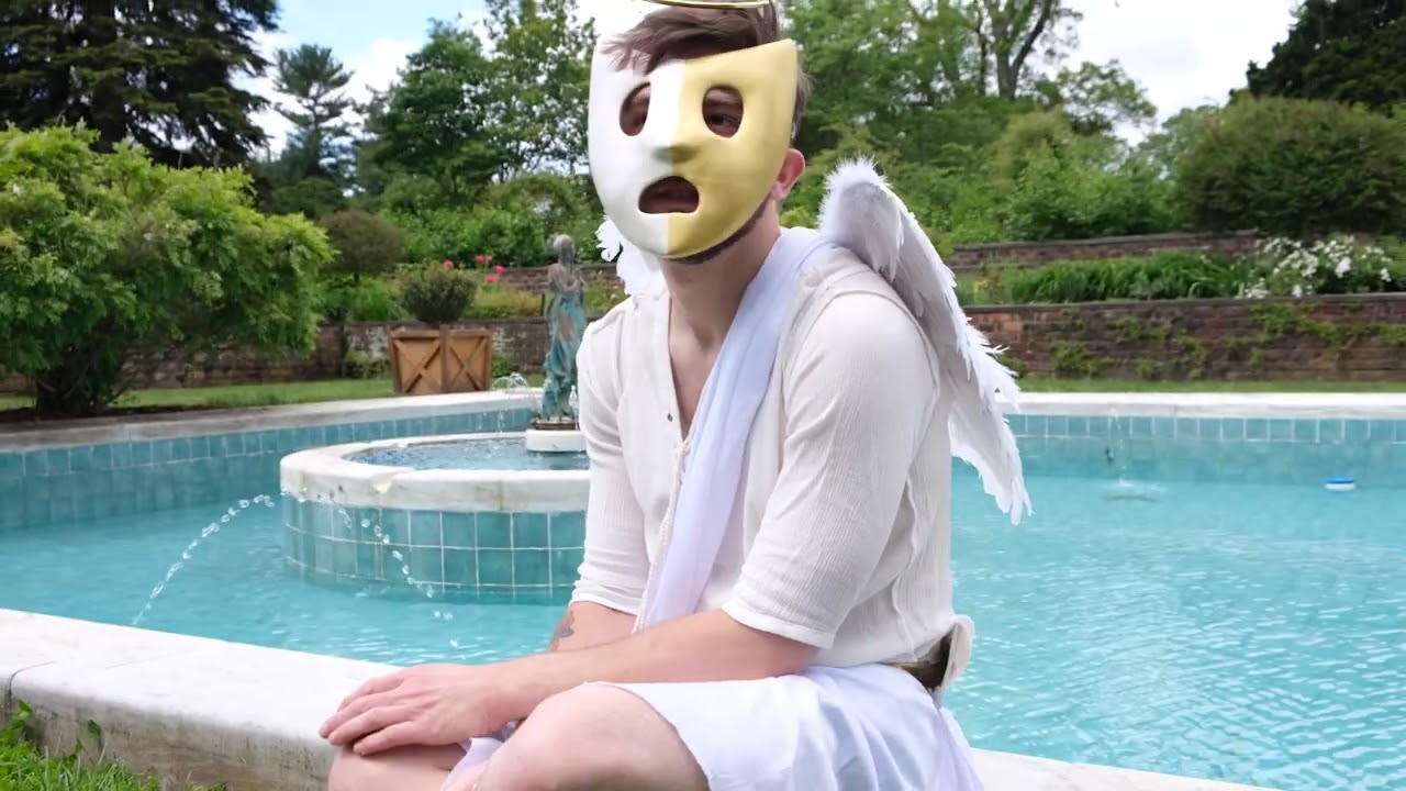 Skrik - Nothing's Wrong (Official Music Video)