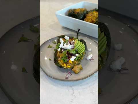 chick’n’ verde stuffed poblanos (recipe link in description) #stuffedpepper #easyrecipe #veganfood
