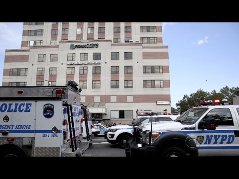 Gunman opens fire in New York City hospital