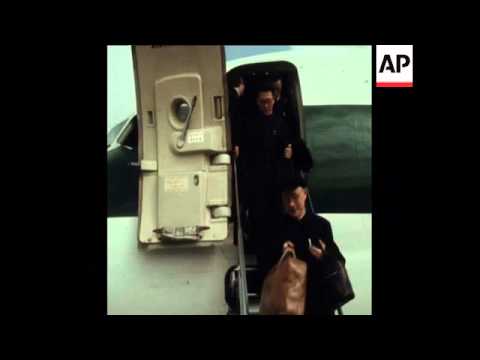 SYND 27-3-74 CHINESE TECHNICIANS ARRIVE