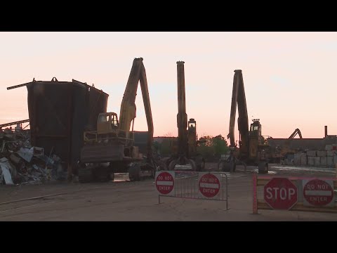 Chicago urged by EPA to vet developers behind delayed Southeast Side metal shredder