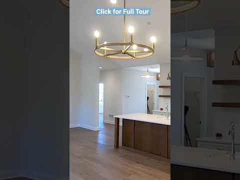 Custom Ranch Home w Nice Open Plan // Design Ideas - #shorts #homedesign #interiordesign #hometour