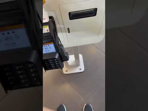 Trying out Apple Pay on my Apple Watch in Malaysia !